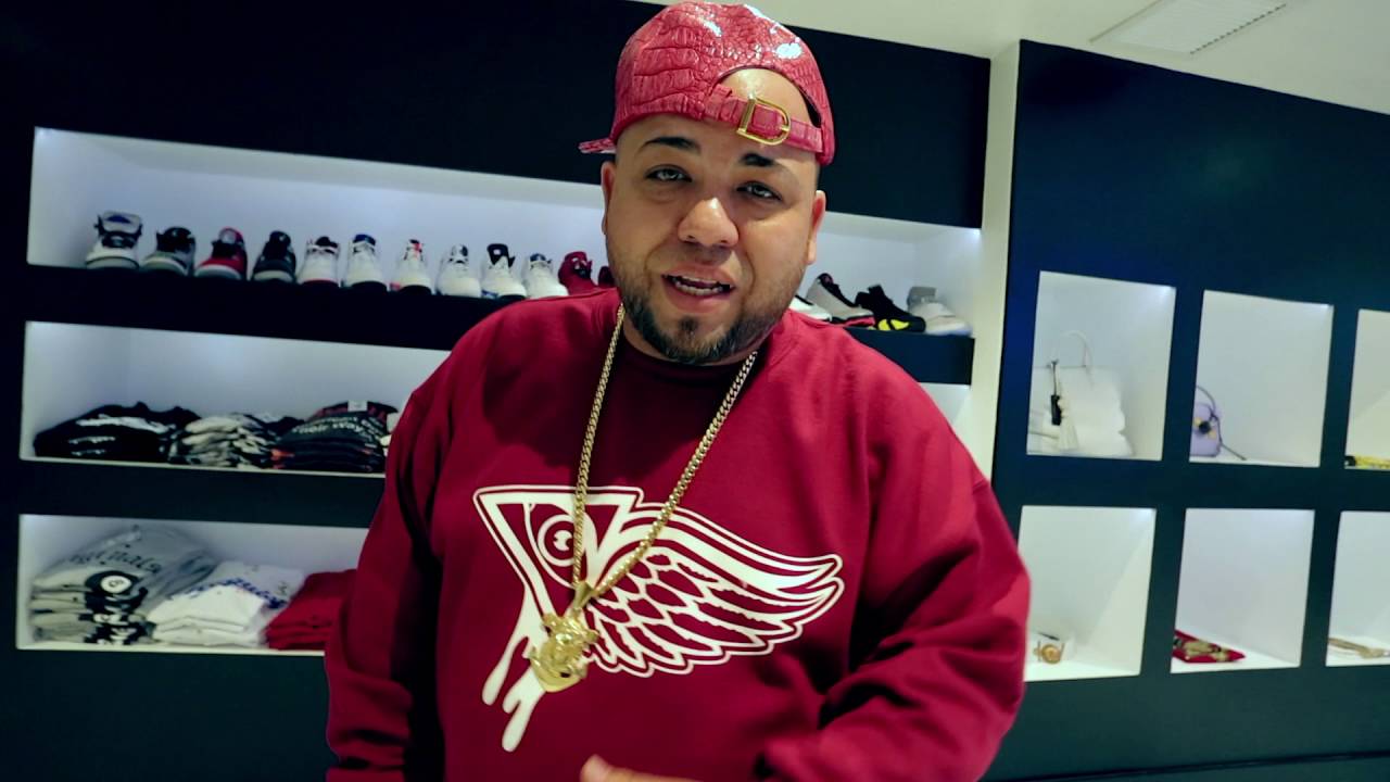 Ñejo - Disfruta la vida (Video Oficial)