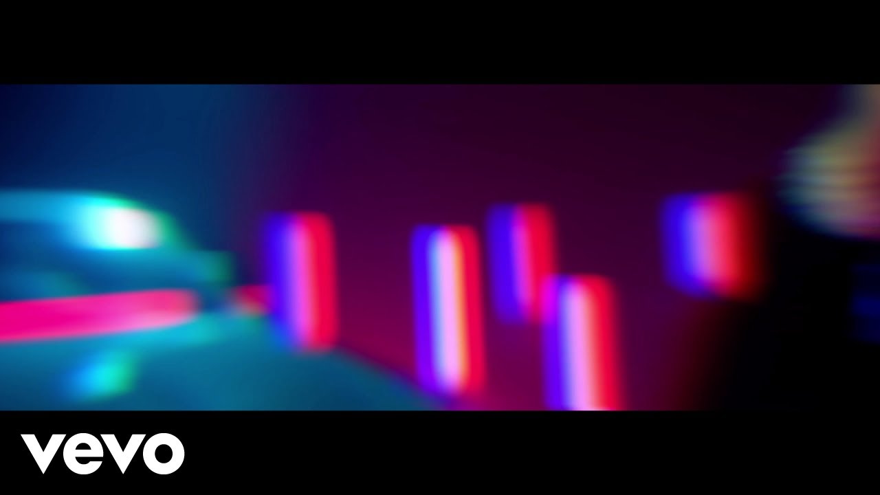Anuel AA Ft. Ozuna – Brindemos (Official Video)